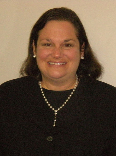 F.I.S.H. names Swierz new Program Director - SANIBEL-CAPTIVA - Island ...